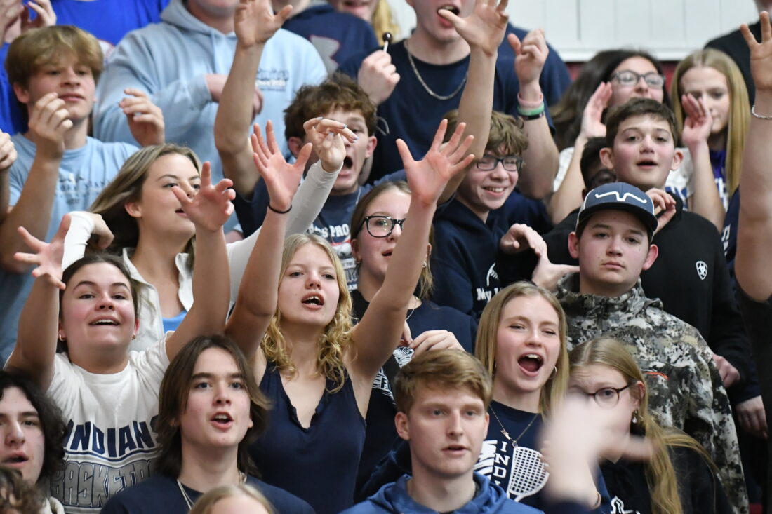 Repeat after me: Muncy repeats as D4 champions, winning instant classic ...